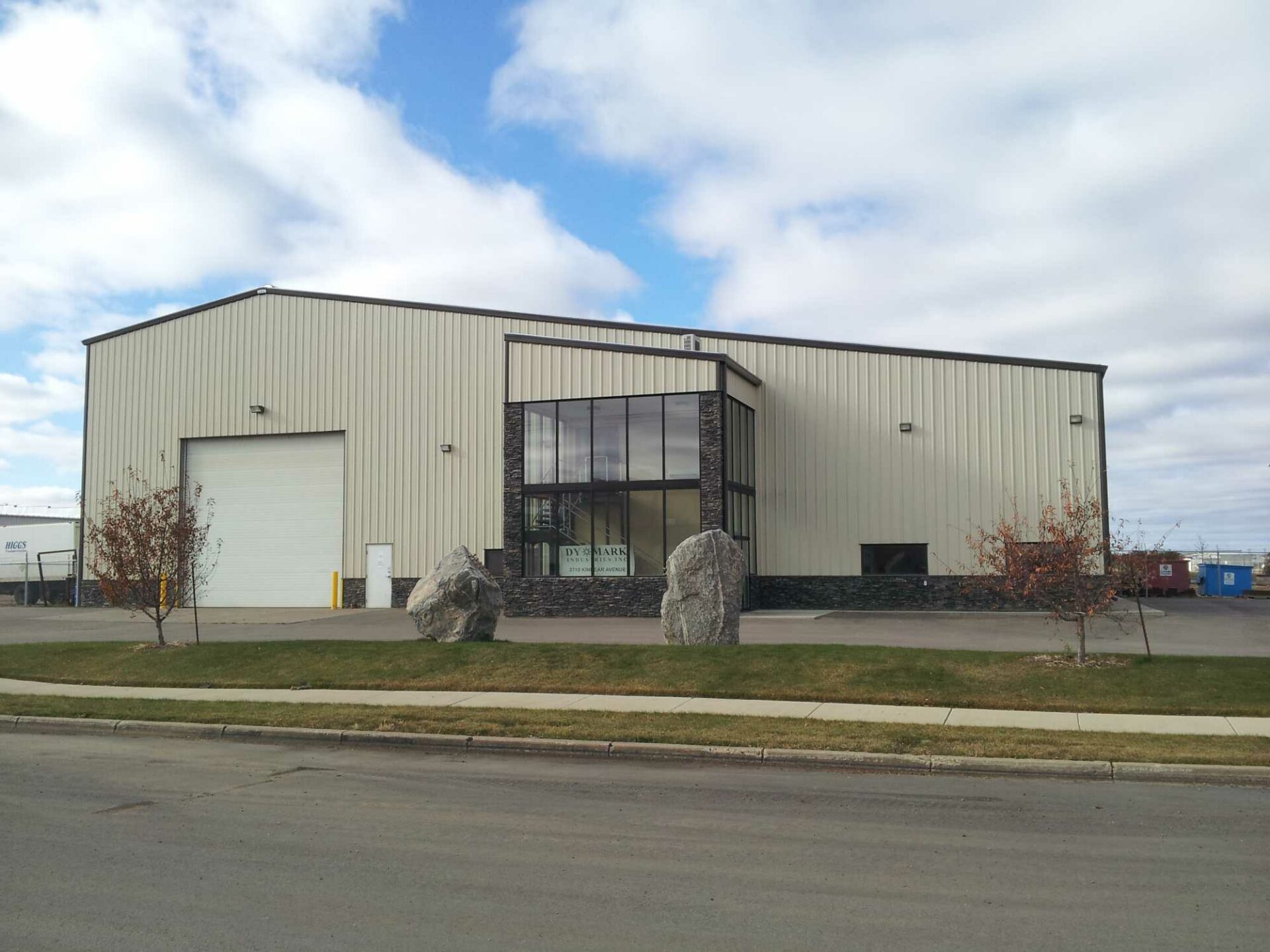 100 x 200 Steel Building Options and Costs | Steel Buildings | Allied ...